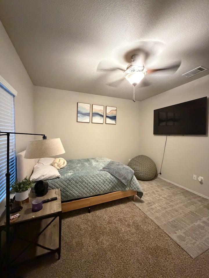 Cozy 1-bedroom, 1-bath Apartment - Lubbock, TX