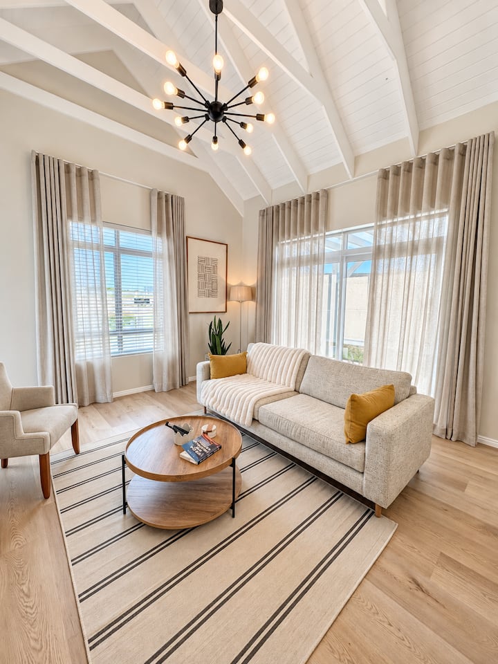 Fijnbos House | Stylish Kleinbaai Coastal Retreat - Kleinbaai