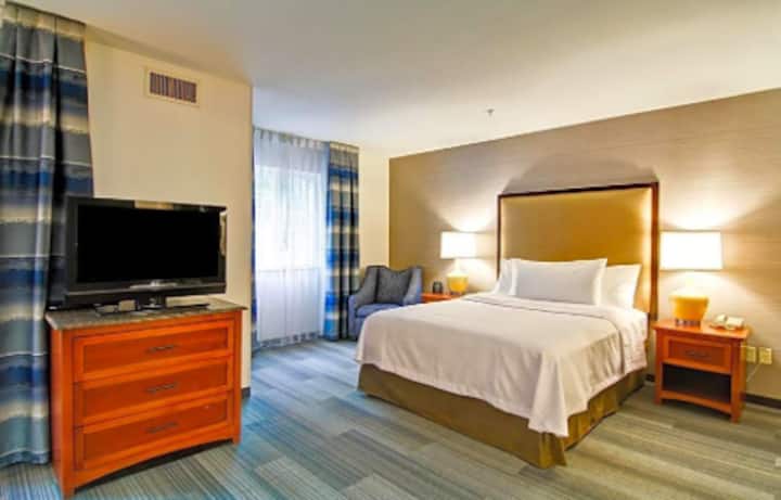 Porterwest Executive Suite/corporate Extended Stay - Milford, CT