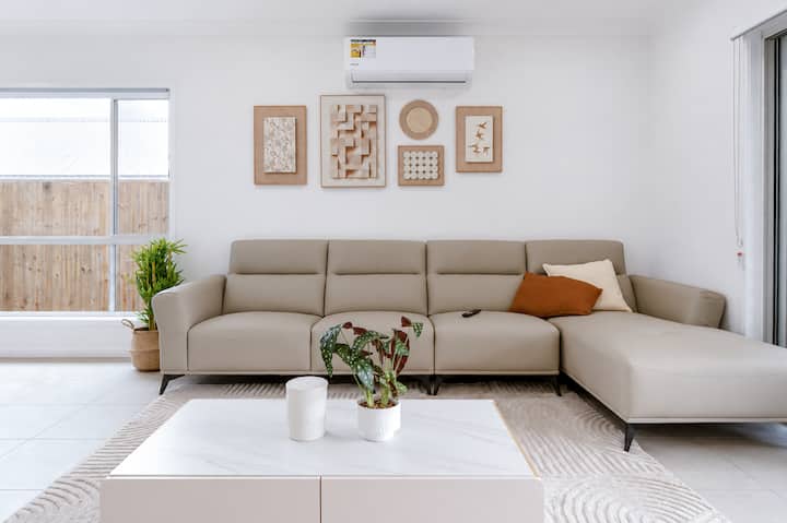 The Solace House | Light-filled Escape - Logan Village