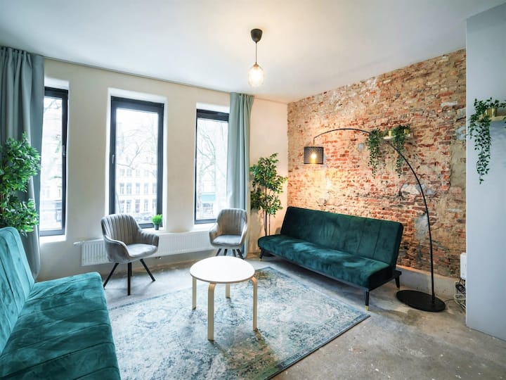 The Industrial Apartments|2bbk|wifi|ns - Belgium