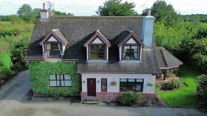 Countryside Home - Nenagh