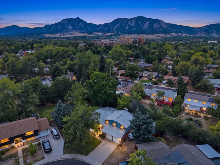 Relaxed 4br Boulder Home Near Cu & Mountains - Boulder, CO