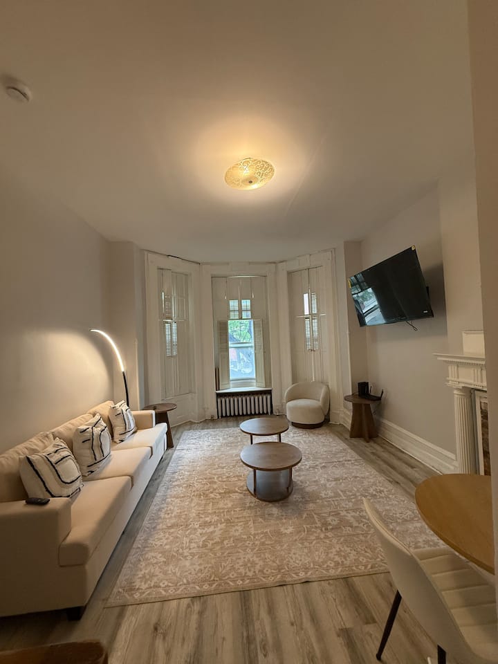 Washington Park Apartment By The Capitol - Albany, NY