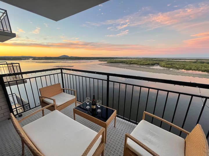 River Luxe Maroochydore | Pool, Spa & Sauna - Maroochydore
