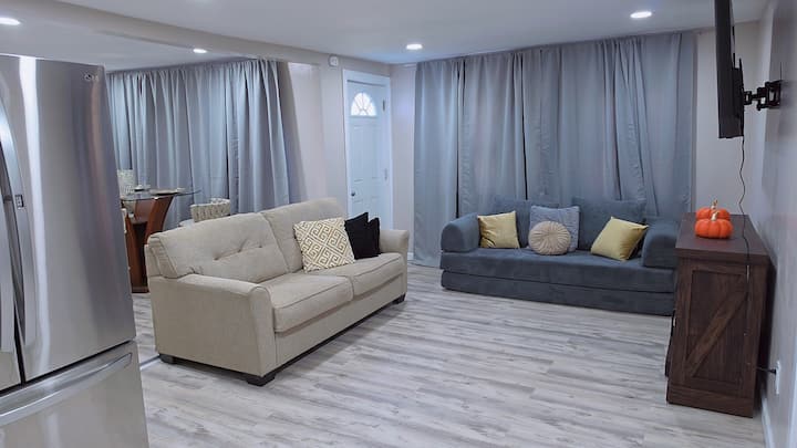 Apartamento Nuevo Y Renovado 1 Piso Cerca De Todo. - Utica, NY