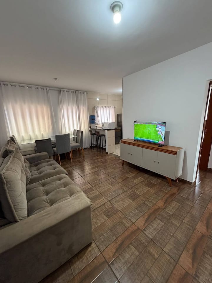 Excelente Apto 3 Quartos, Novinho E Completo (403) - Congonhas