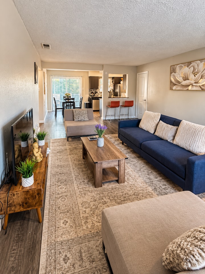 Urban 2br Hideaway Near Lady Bird, Food&nightlife - Austin, TX