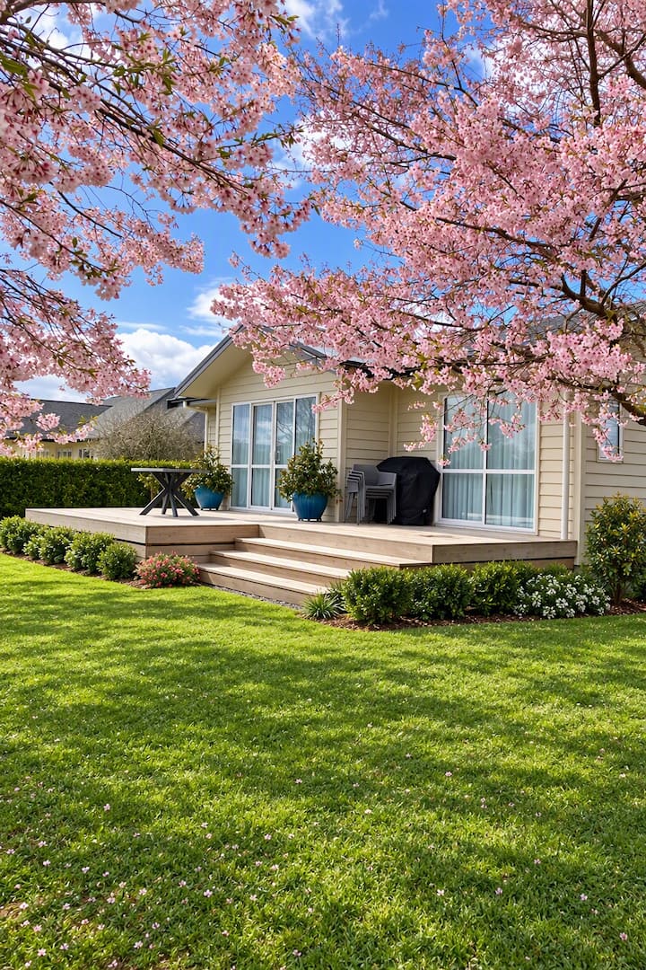 Cherry Tree Cottage - Matamata