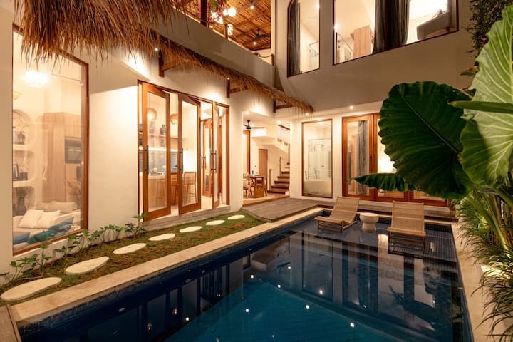 Designer 3br Villa, Ensuite Bathroom, Private Pool - Sanur