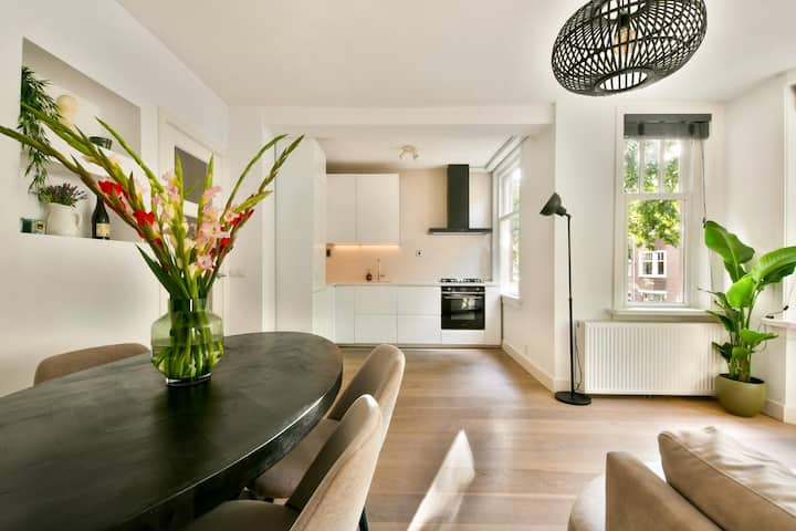 House Of Mia - Amsterdam