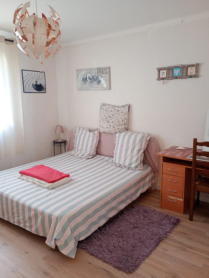 Loue Chambre Chez L'habitant En Espaces Partagés. - La Roche-sur-Yon