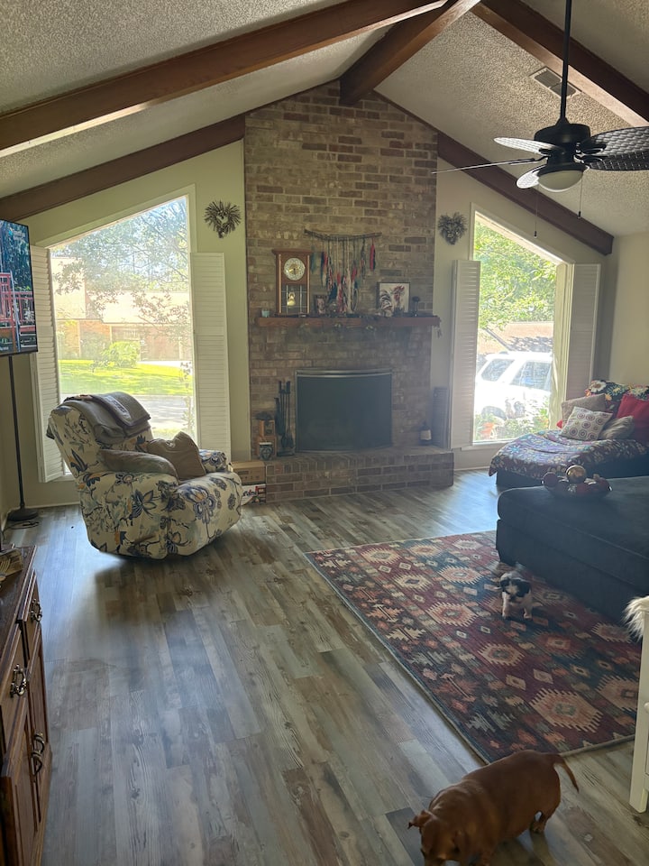 Perfect, Comfy, Family Home. - Nacogdoches, TX