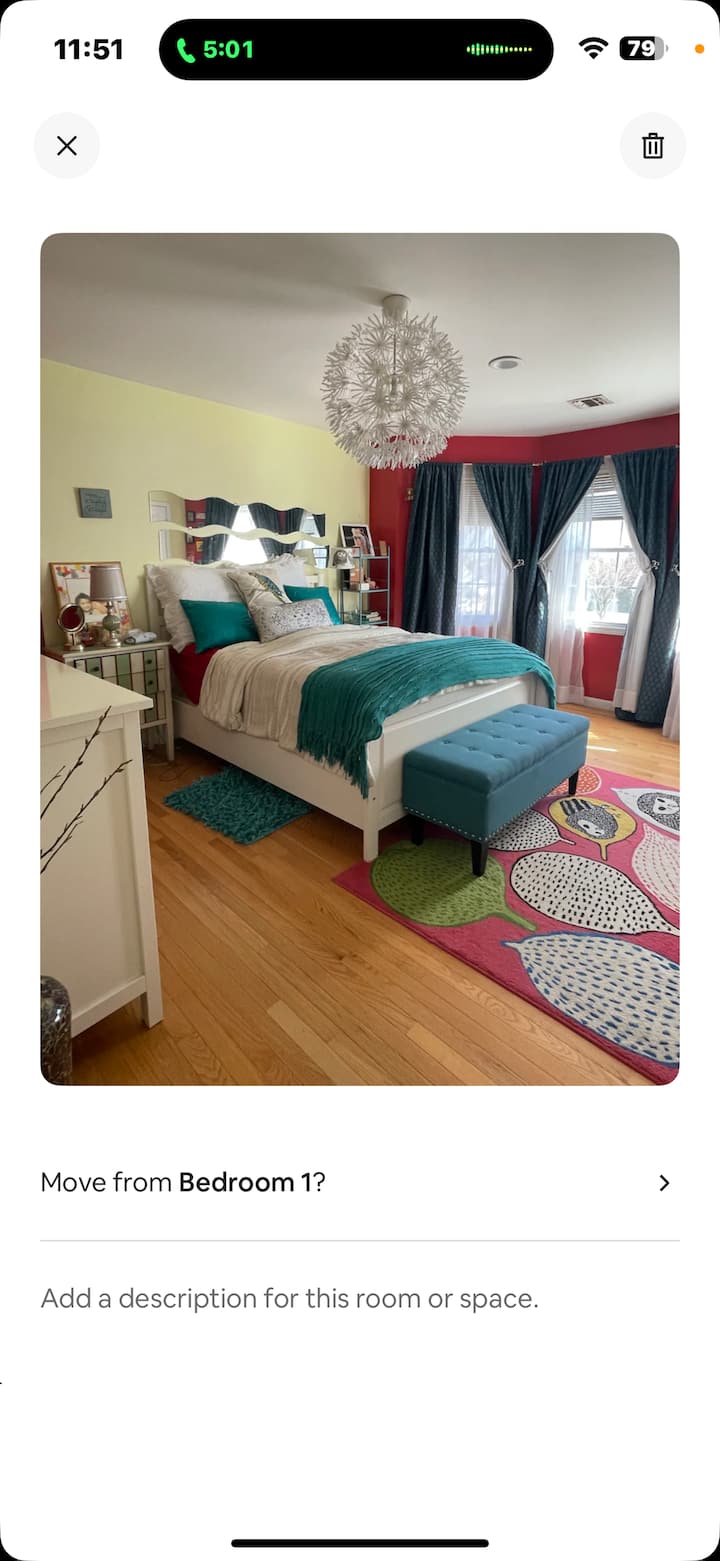 Bright Private Room With Queen Bed In Farmingdale - Massapequa, NY