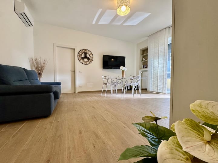 Modern Family Stay Near Varese City Centre - Varese