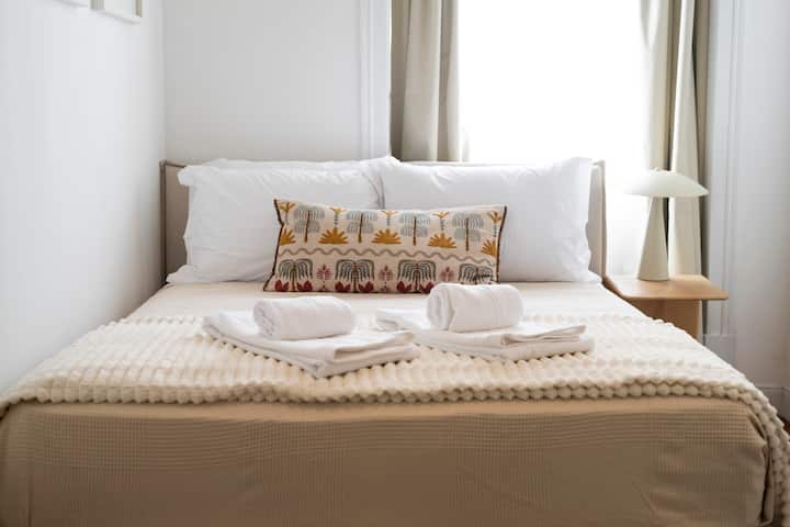 Guesthouse Room | Faro Center | Marina | Wifi | Ac - Faro