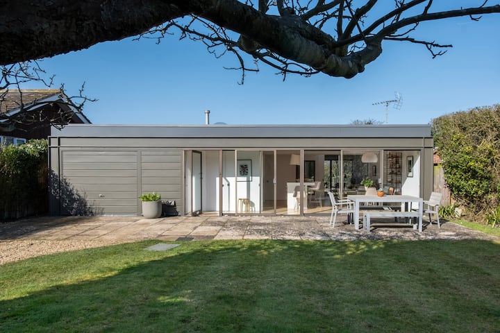 Hunstanton Bramley Mid Century Sea View 2 - Hunstanton