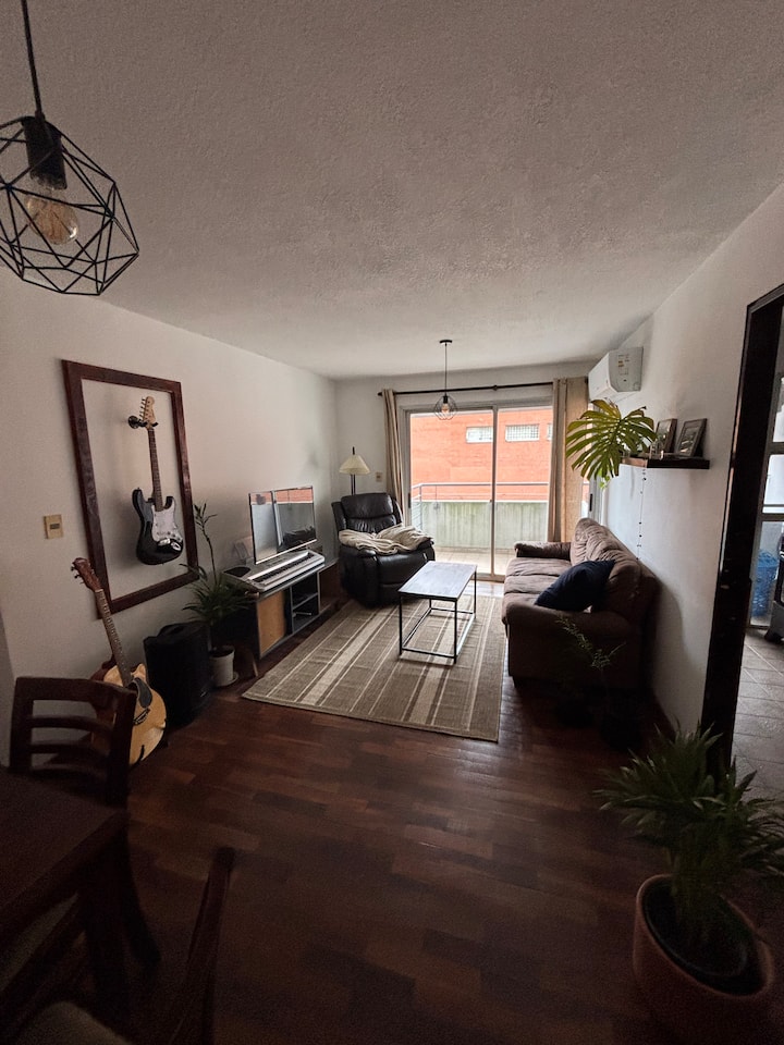 Apartamento De Un Dormitorio Cerca De Todo - Montevideo