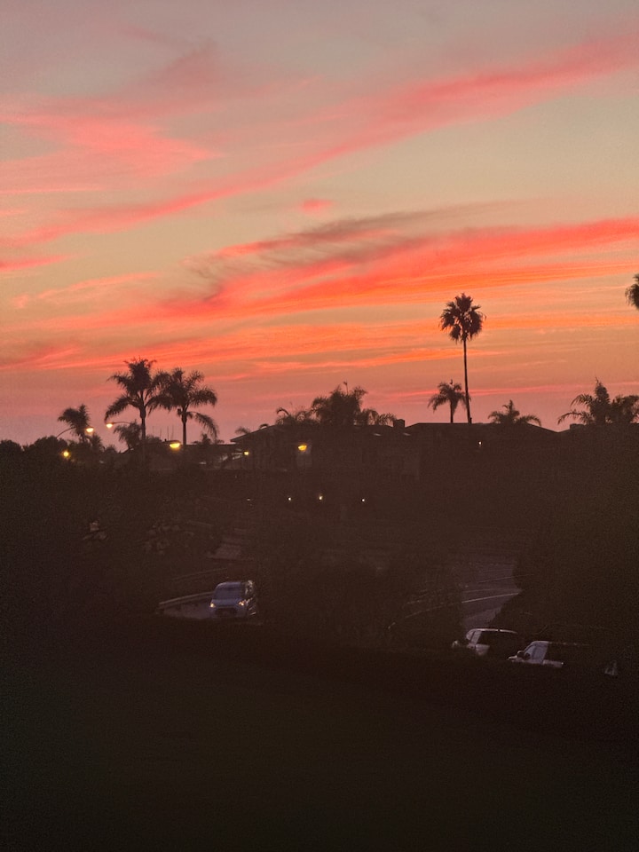 Condo; 1 Mile To The Beach 2 Miles To Downtown Sc - San Clemente, CA