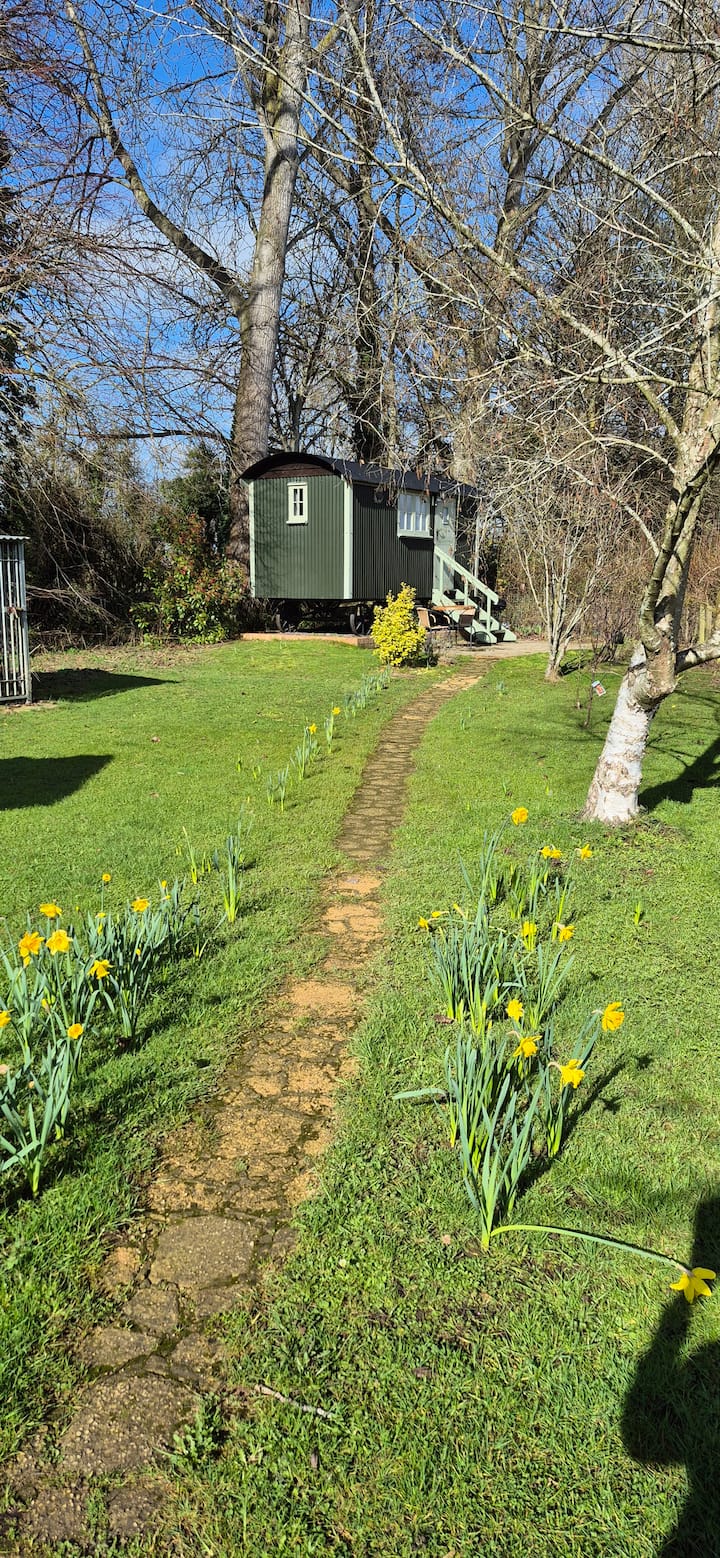 Rural Shepherd's Hut - The Place For Ewe - Oxford