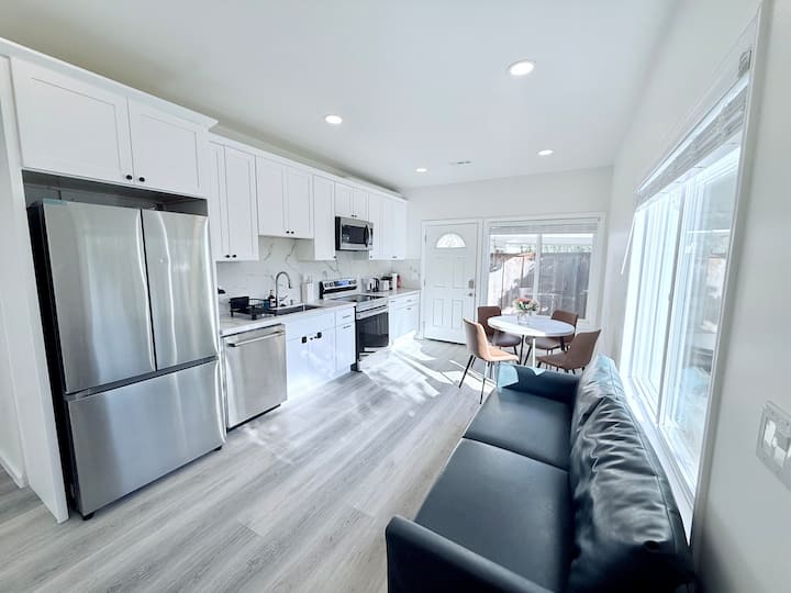 Cozy And Beautiful 2br Adu With 3 Beds In Fremont - Hayward, CA