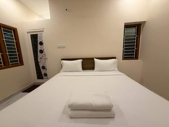 Bairava Annexe Double Bed Room1st Floor No Lift Ep - Rameswaram