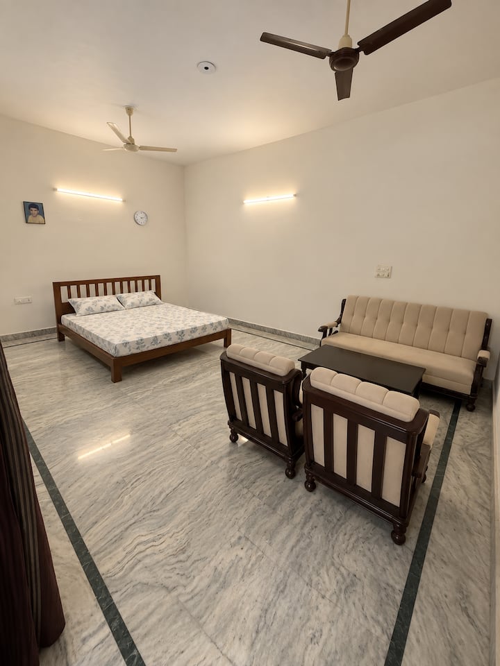 The Residence - Bareilly