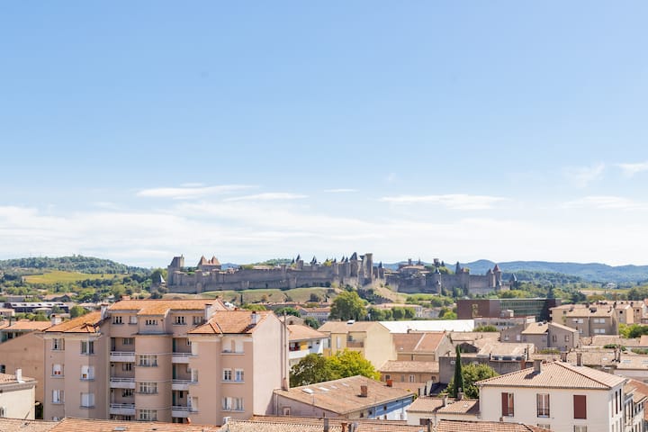 Terrasse Vue Cité Médiévale · T4 3 Ch. 6 Pers. - Carcassonne