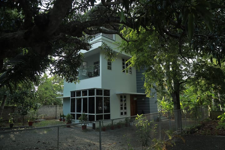 Best - Wind Pool Villa - Kovalam