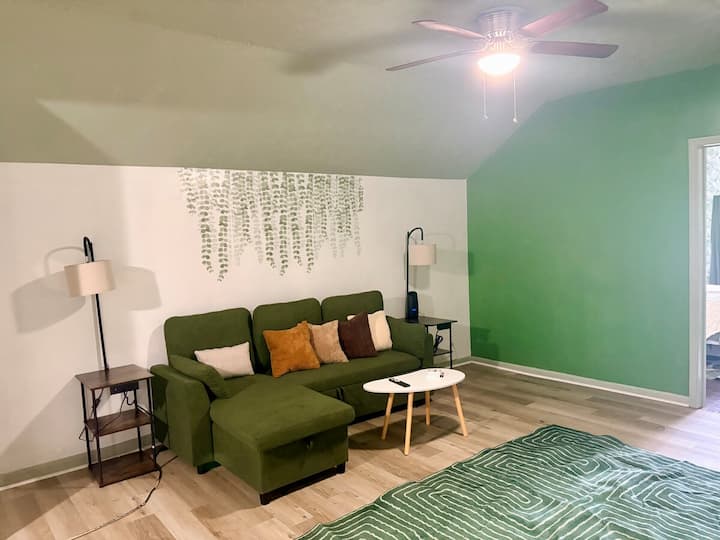 Comfortable 2br Apartment Near Downtown Columbus - Columbus, GA