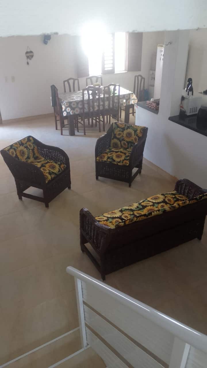 5 Quartos>4 Suítes, 1 Quarto E 1 Banheiro Separado - Lagoinha