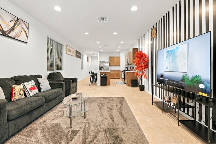 5 Min Drive From State Farm Stadium & Westgate - Phoenix