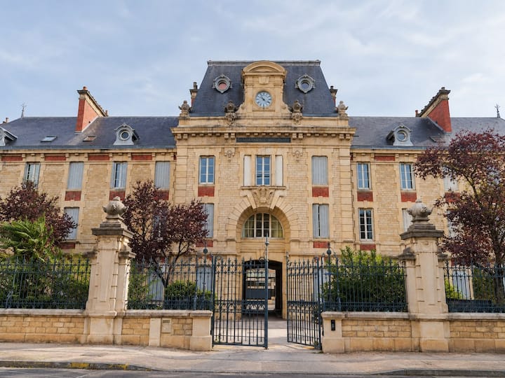 Appartement Calme Dans Résidence Sécurisée - Dijon