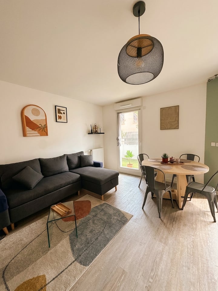 Appart Cosy Avec Terrasse Et Parking Privée - Rueil-Malmaison