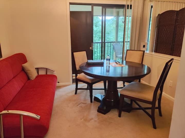 Departamento Zona Comercial De Pineville - Charlotte, NC
