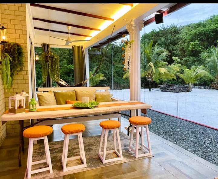 Sherra's Tropical Retreat - Suriname