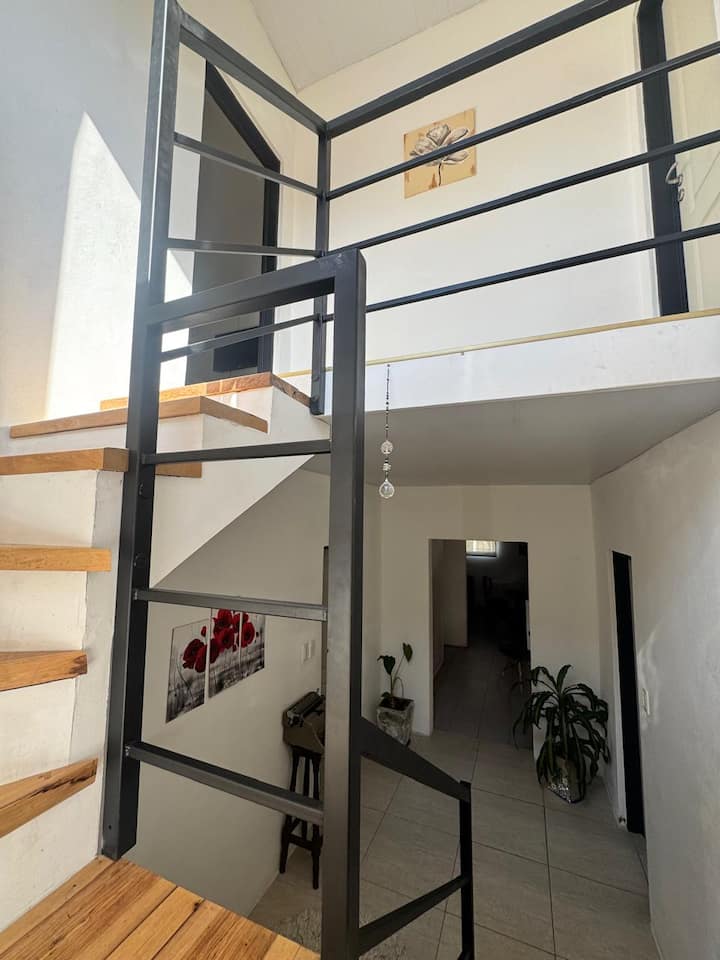 Casa En Luján Durante La Visita Del Papa León - Luján