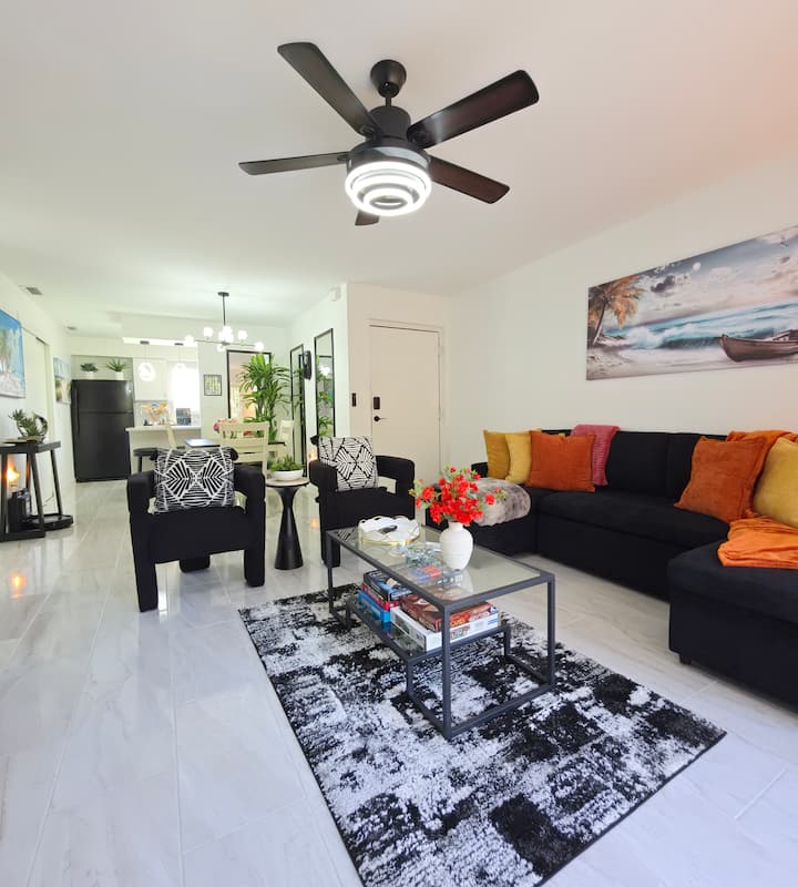 Sarasota Diamond - Sarasota, FL