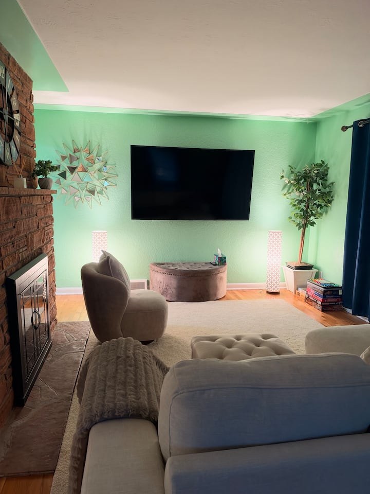Cozy And Comfortable Home. Great Location. - Billings, MT