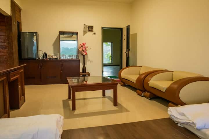 Studio Flat 317 Lovendor Building - Igatpuri
