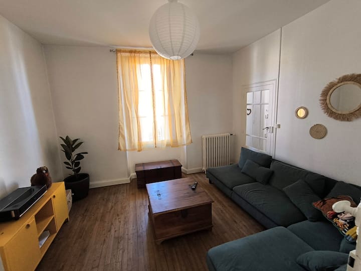 Maison En Plein Centre Ville. - Niort