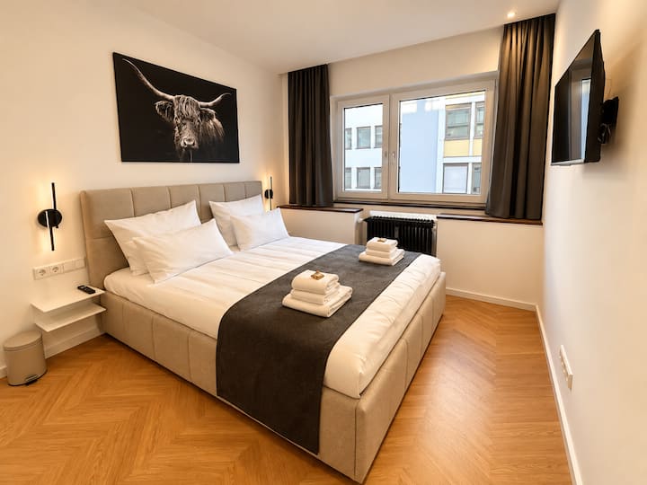 Encasa: City-suite - Zentral Nahe Hbf - Stilvoll - Stuttgart