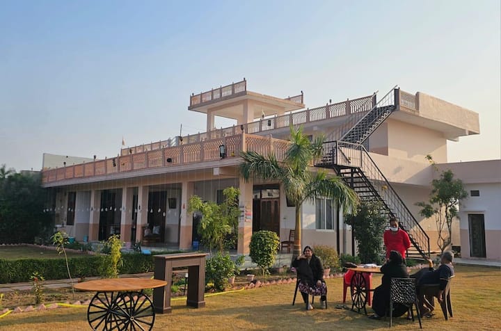 Natures Nest Retreat | Private Pool & Luxury Farm - Bharatpur