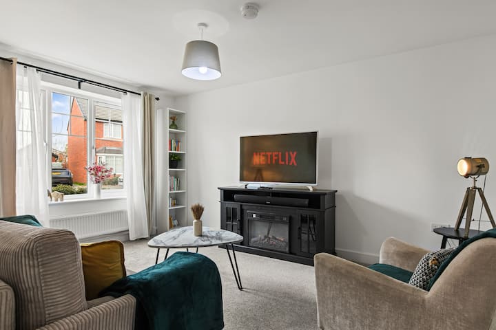 Neptune House/sleeps 6/chester/contractors - Chester