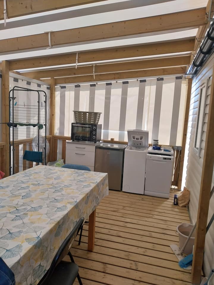 Location D'un Mobilhome - Ambon