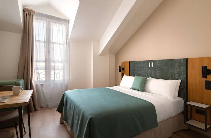 Versailles Rue Bailliage | Queen Room +Kitchenette - 베르사유