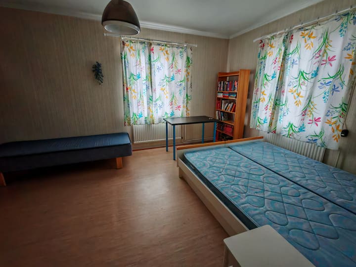 Spacious Old House With Sauna & River Access - Pelkosenniemi