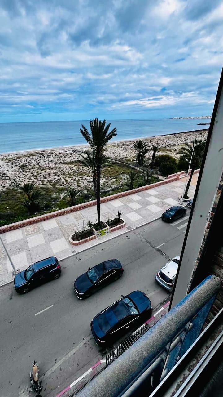 Vue Sur Mer à La Corniche De Mahdi A - Mahdia