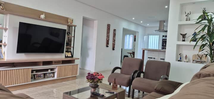 Com Espaço Pet, Perfeita Para Curtir Com Família. - Rio Grande, Brazil