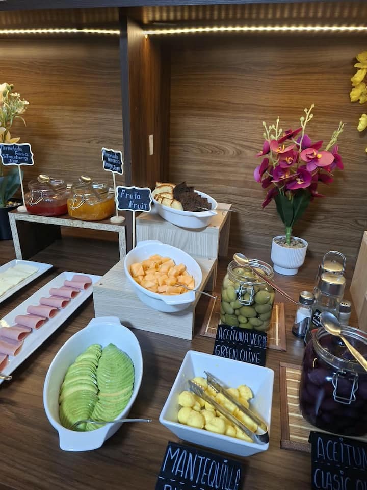 Sabores Andinos Y Netflix En El Corazon Del Cusco - Peru